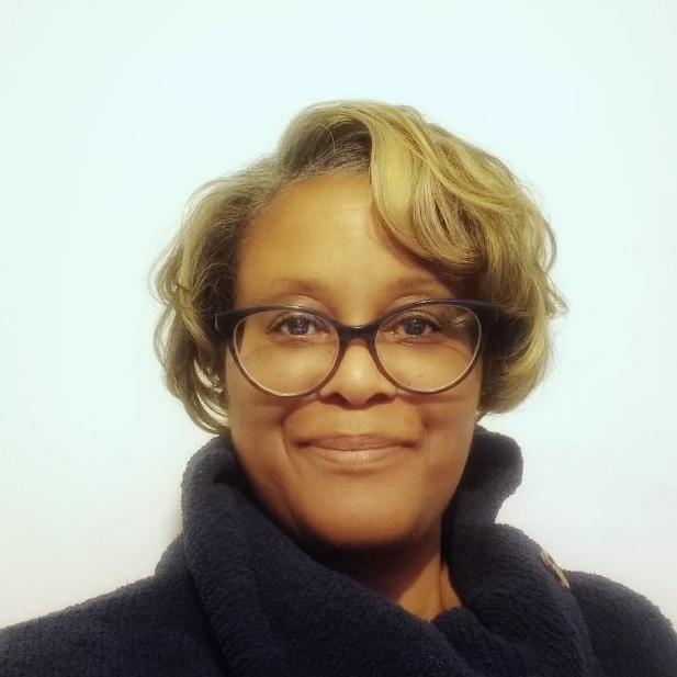 About – Mary Cummings